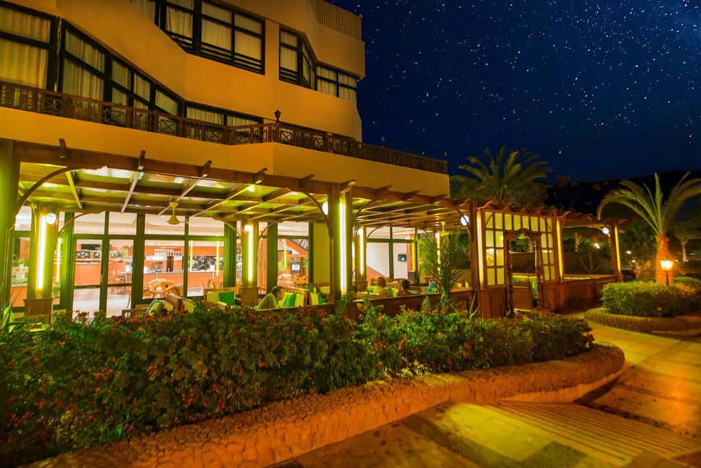 Pharaoh Azur Resort - دي زون: أكتشف وتسوق بمنطقتك أونلاين