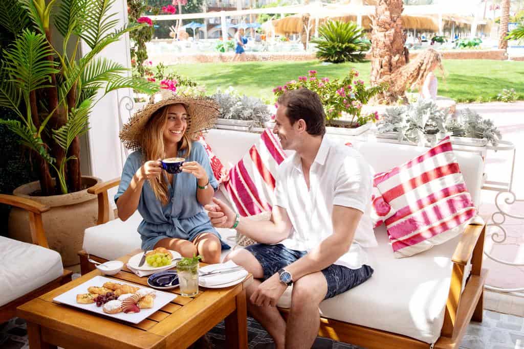 Desert Rose Resort - منتجع دزرت روز - دي زون: أكتشف وتسوق بمنطقتك أونلاين